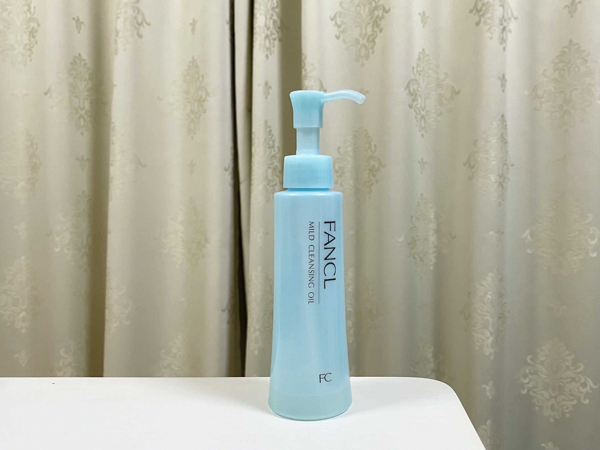 【FLOOR PACKお手入れ】ハンドクリームでできたシミ汚れを落としてみた - room78